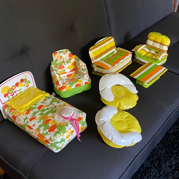 Zee Toys | Toys | Vintage Barbie Puff N Play 97s Inflatable Furniture ...